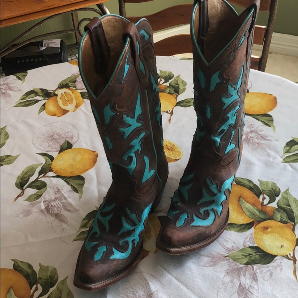 Johnny Ringo Boots With Turquoise Decal Design. - Gem